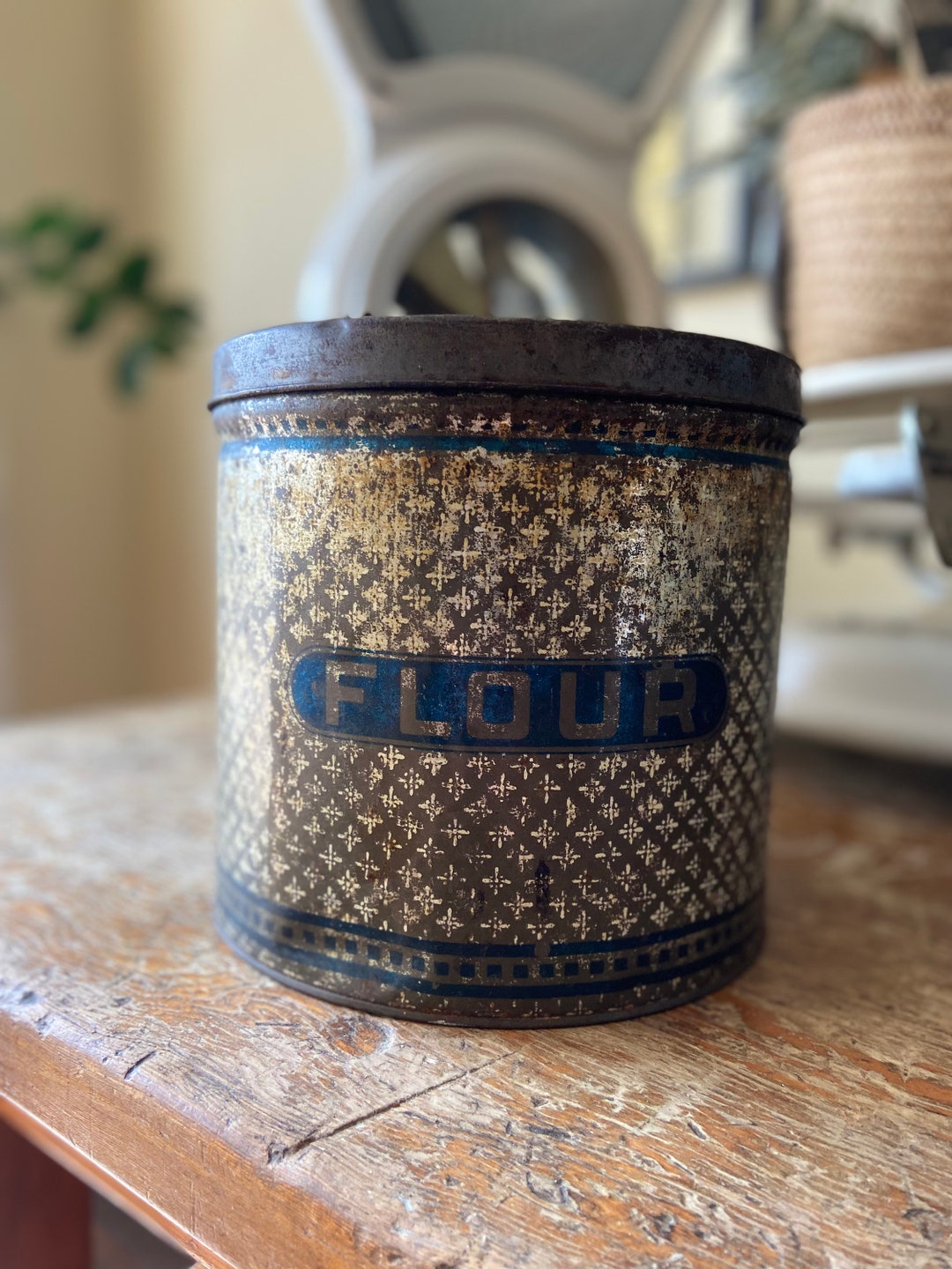 Vintage Flour Tin Primitive Farmhouse - Etsy