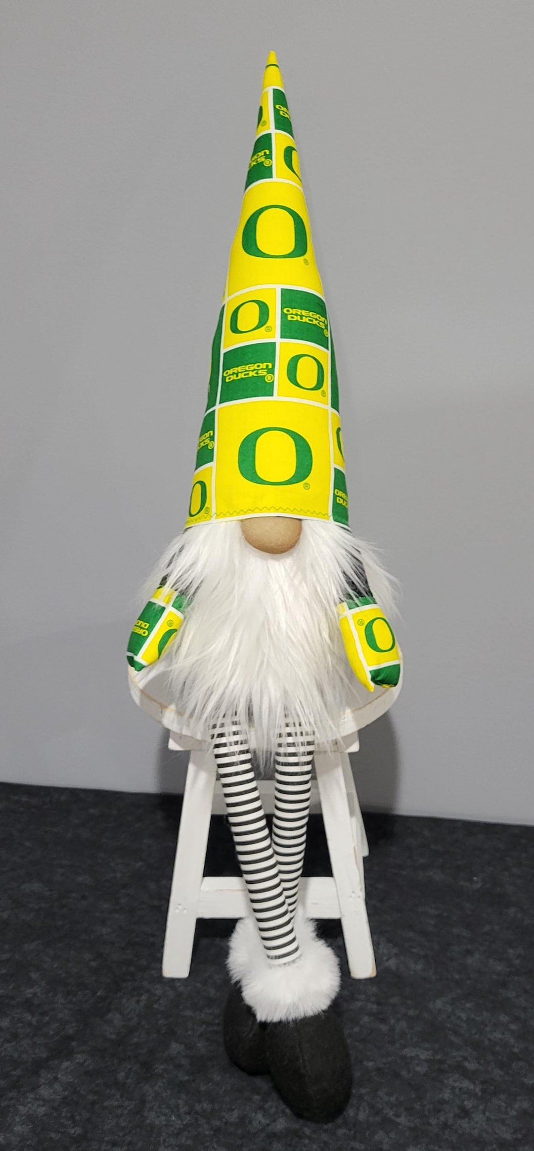 Oregon Ducks Gnome, Oregon Ducks Gnome Ornament - Etsy