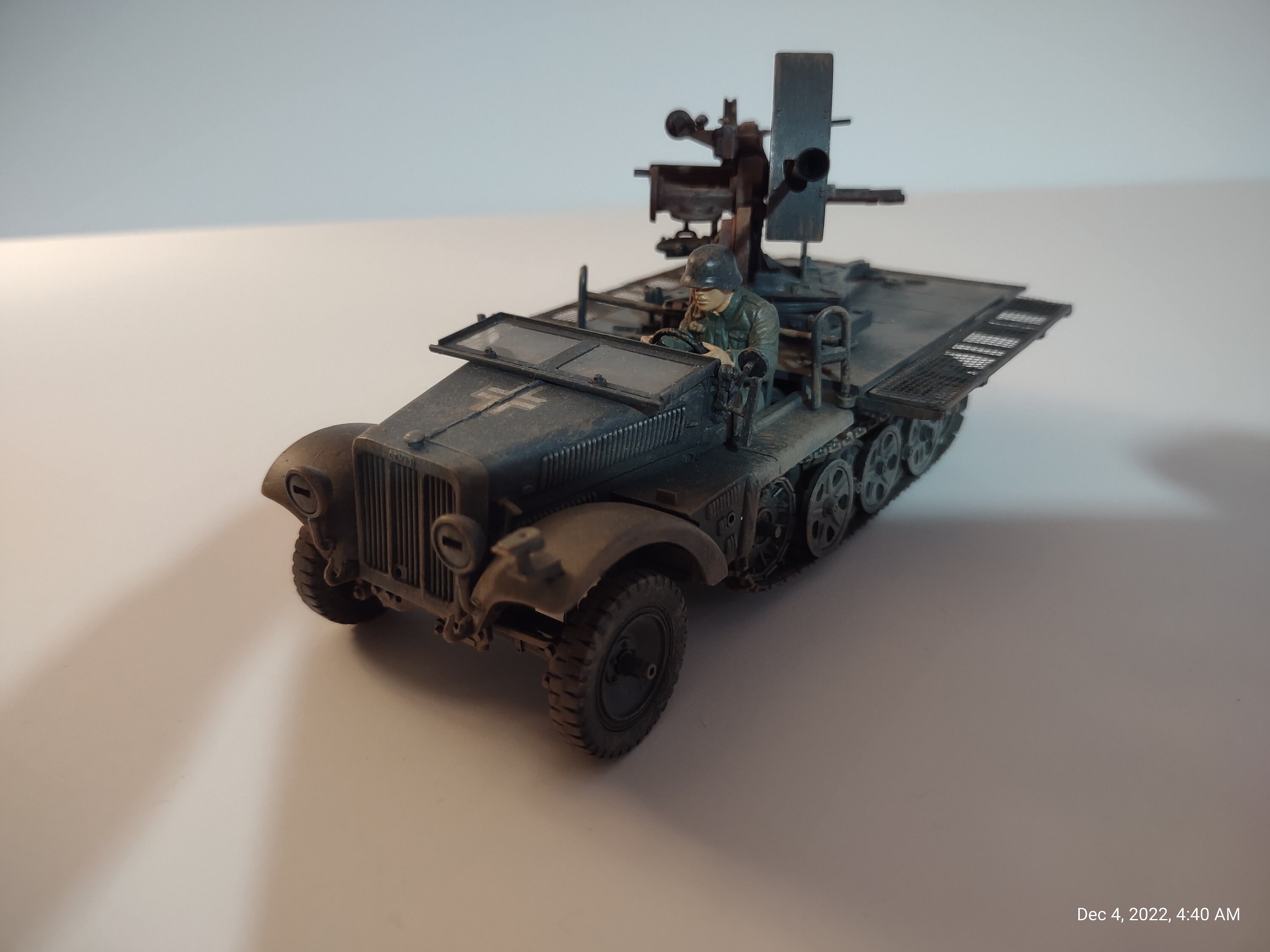 PRO Built German Sdkfz. 10 Halftrack Vehicle Mounting a 20-mm Anti ...