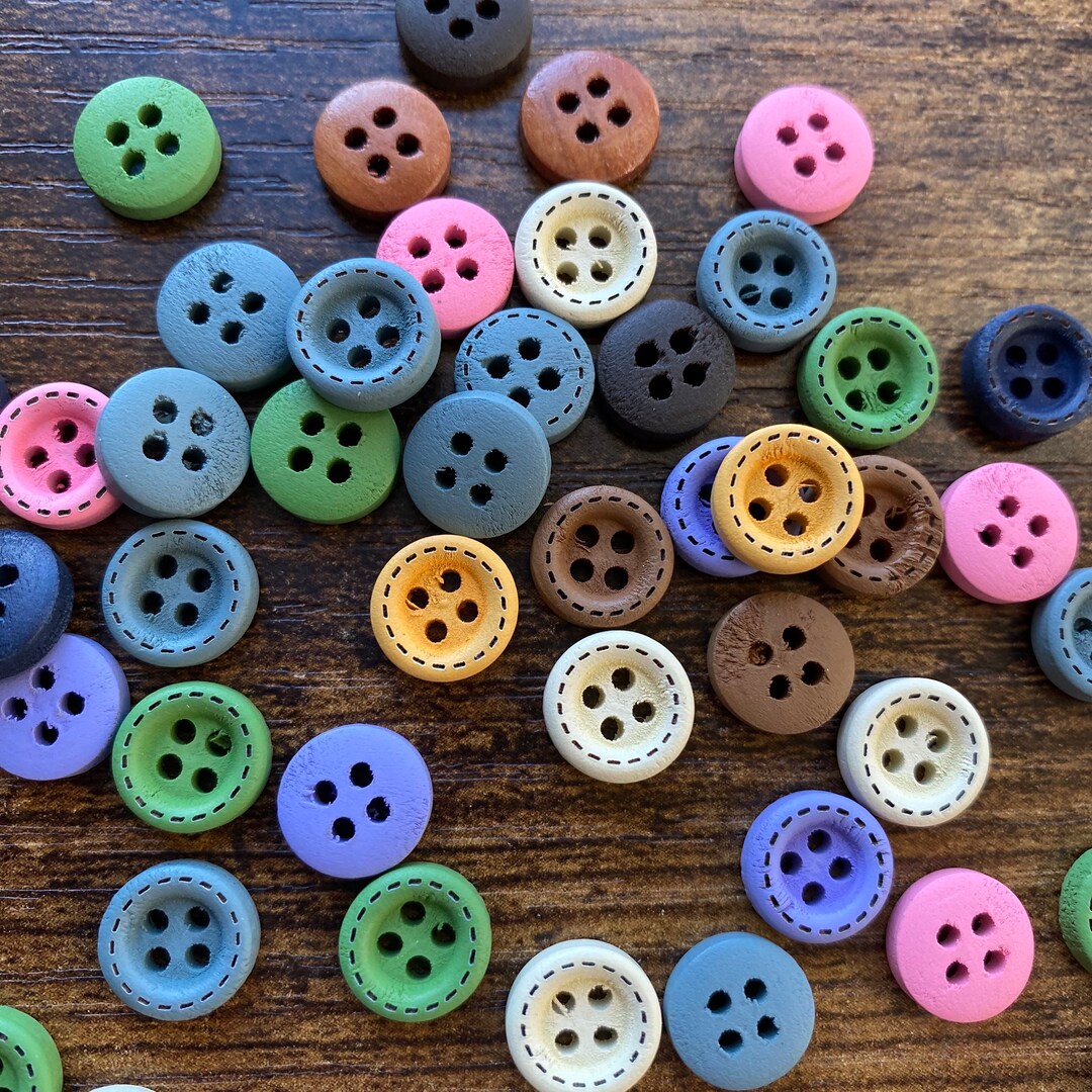Small Wooden Craft Buttons for Sewing, Quilting, Knitting, Crochet ...
