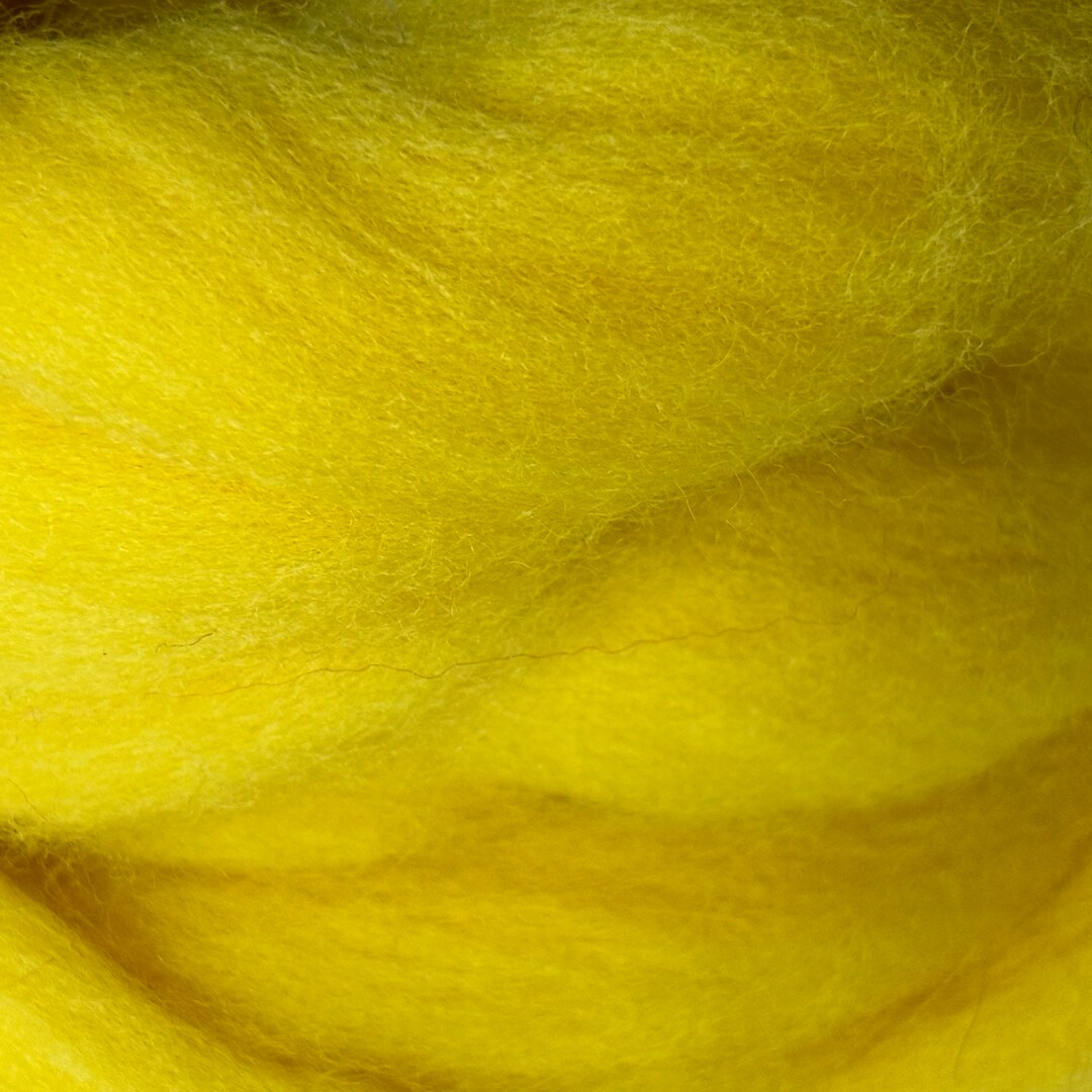 Sunshine Yellow Wool Roving for Needle Felting Kits, Felt Flowers, 2D ...