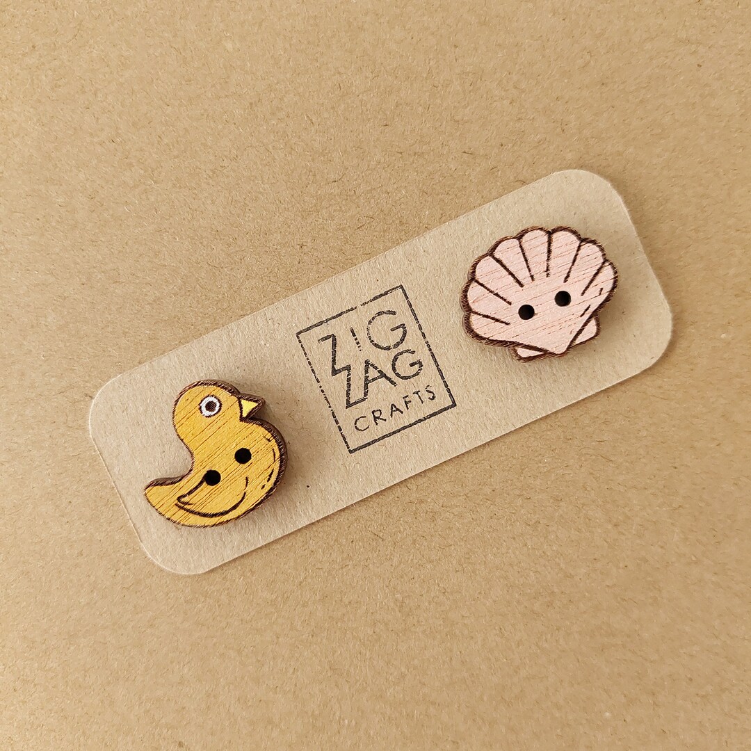 Rubber Duck and Shell Button Set- Duck Pin - Quirky Sew on Tags - Etsy