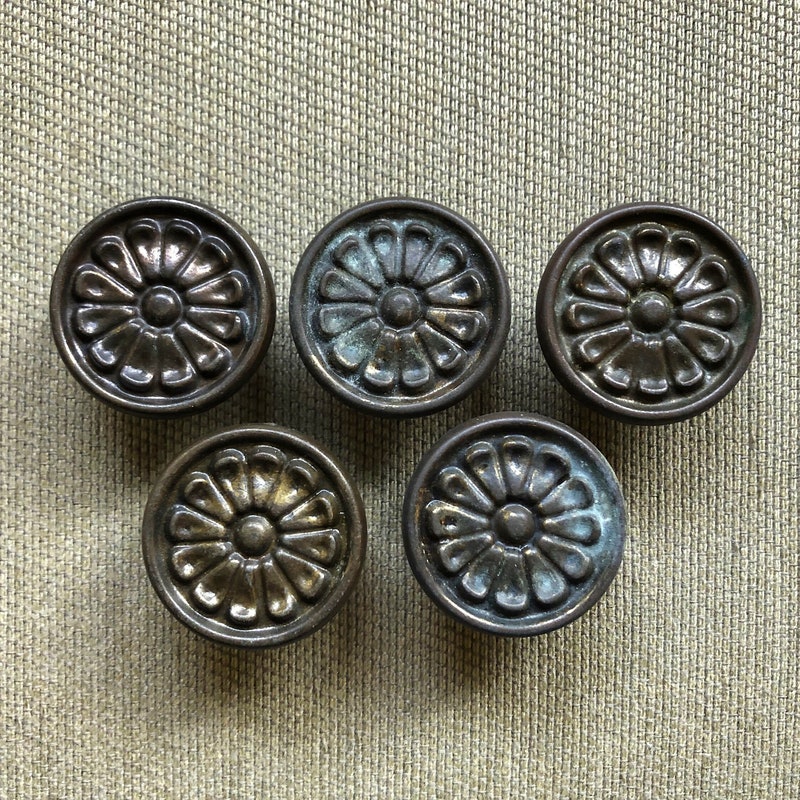 Floral Knobs - Etsy
