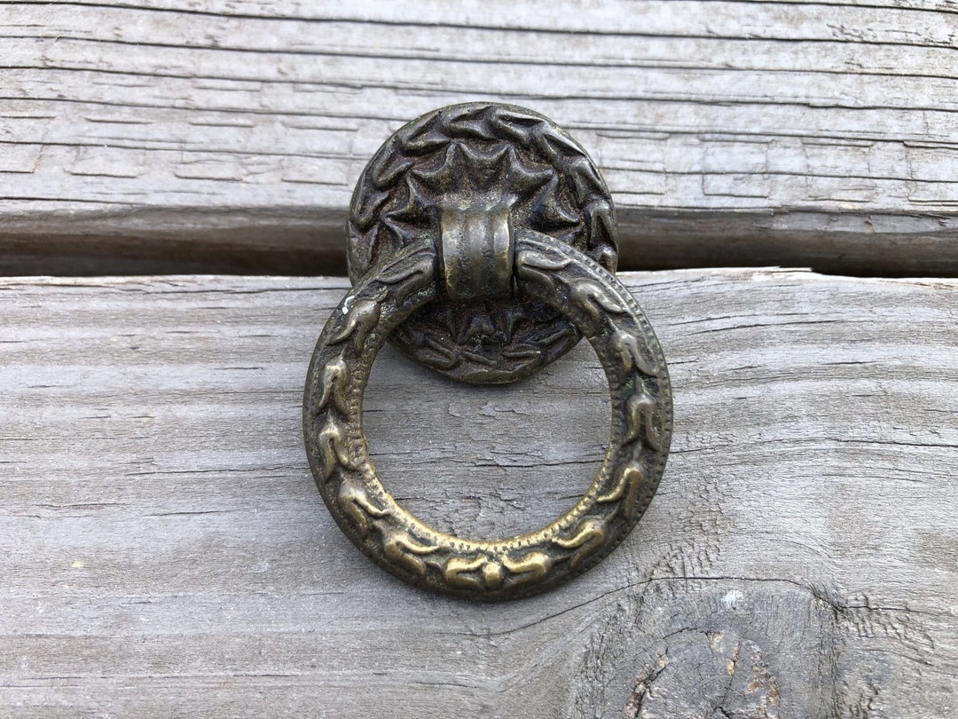 Vintage Brass Finish Ring Pulls Drawer Pulls With Backplates 3 ...