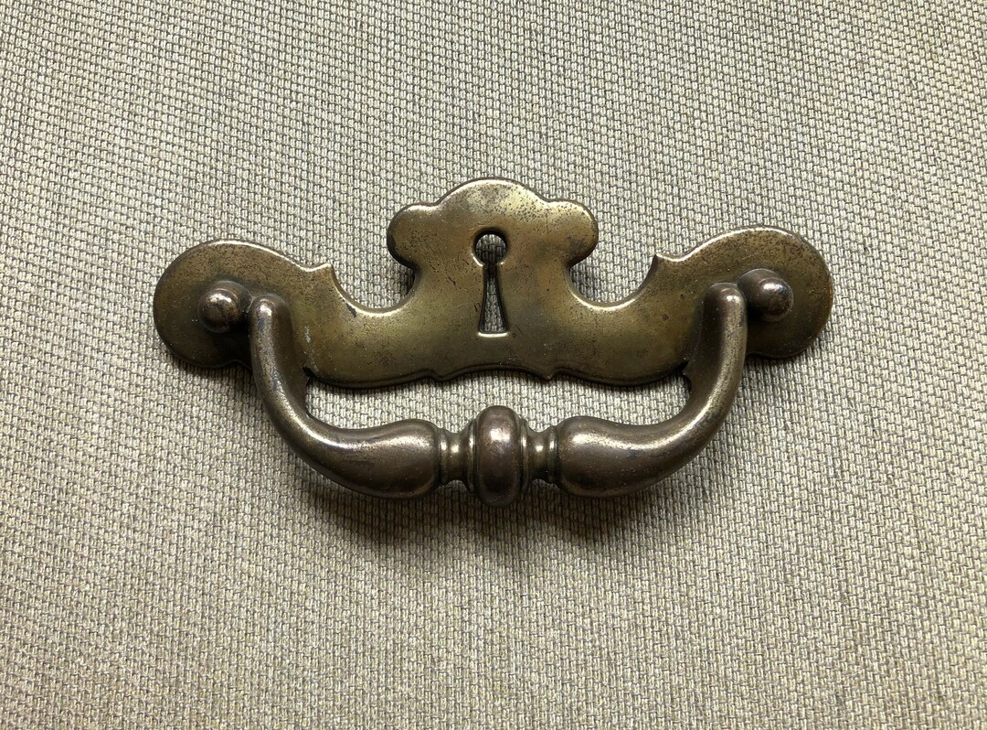 Vintage Brass Finish Chippendale Drawer Pulls 5 AVAILABLE, Keyhole ...