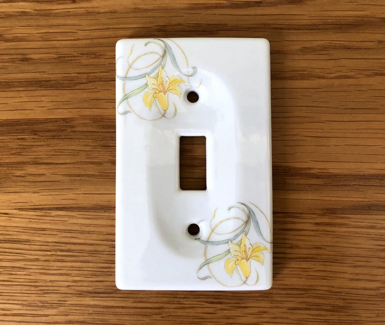Vintage Ceramic Floral Outlet Cover, Floral Switch Plate, Flowers ...