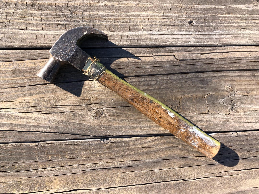 Vintage Hammer H. Cheney ?, Nail Holding Hammer, Carpenter's Hammer ...