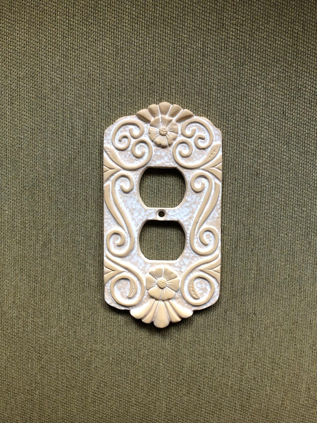 Vintage Electrical Outlet Cover Ceramic Floral Shabby Chic, Swirls ...