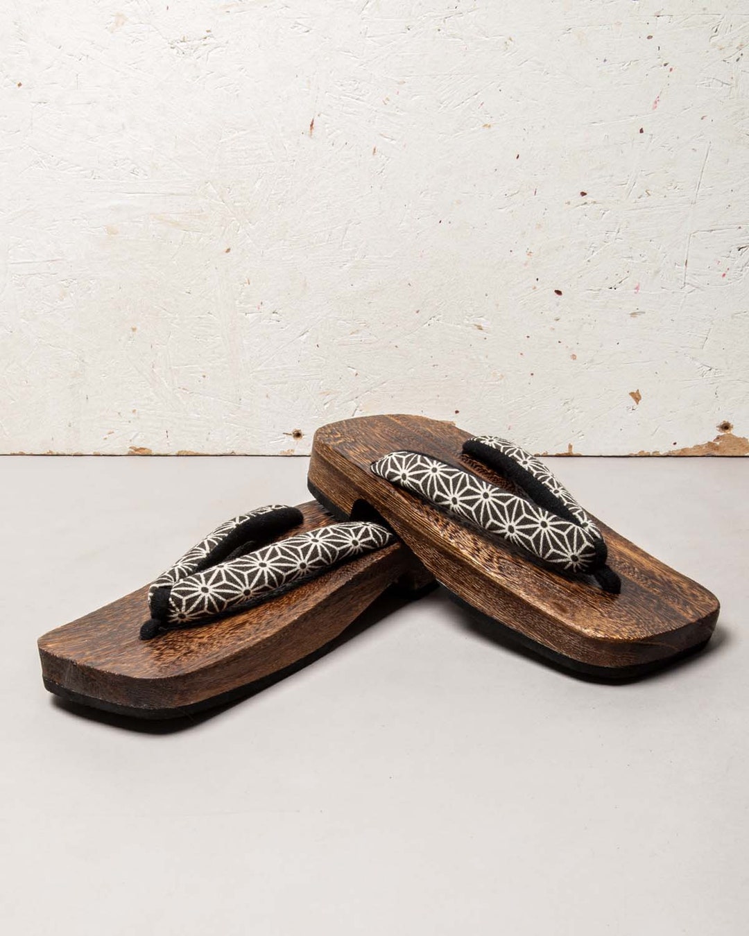 Traditional Japanese Wooden Clog Sandals - Etsy