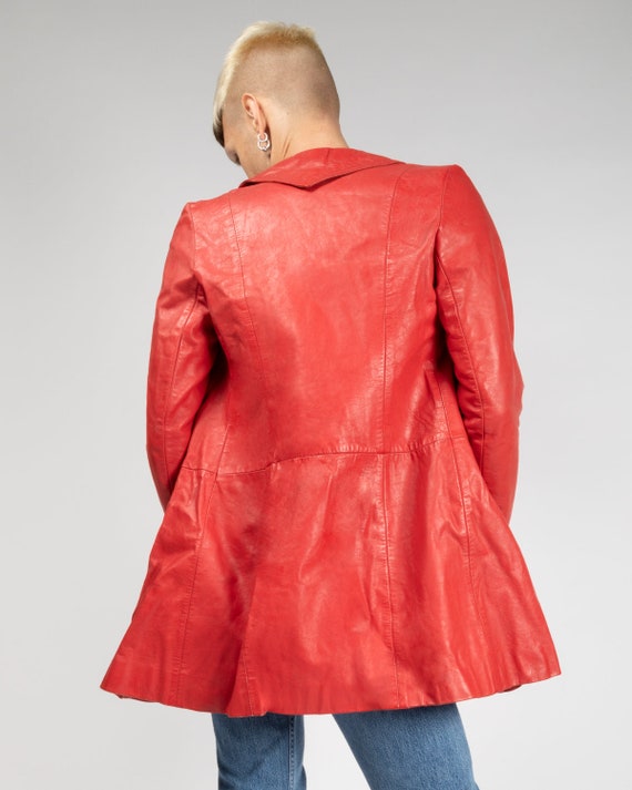 RED LEATHER BUCKLE up fitted coat - Gem