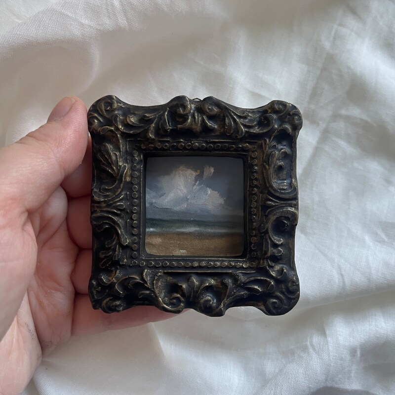 Unique Vintage Gift - 60+ Gift Ideas for 2025