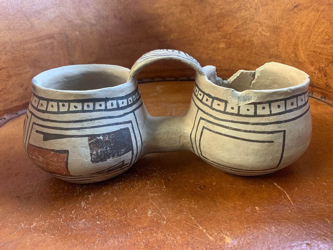Prehistoric Casas Grandes Ramos Polychrome unfinished Marriage Vessel ...