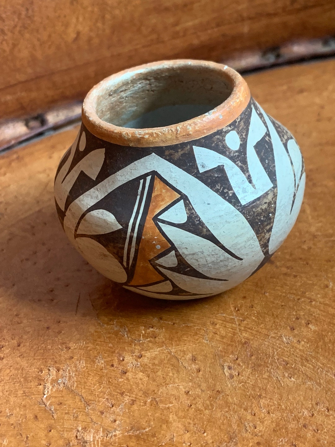 Native American Acoma Pueblo Miniature Polychrome Vessel Pot With ...