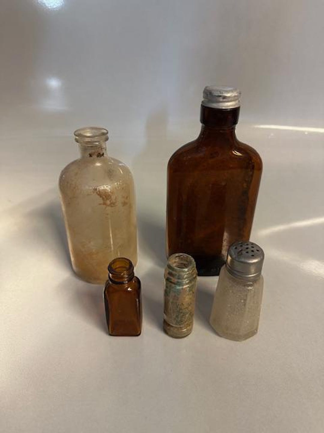 Lot of 5 Vintage Dug Bottles - Etsy