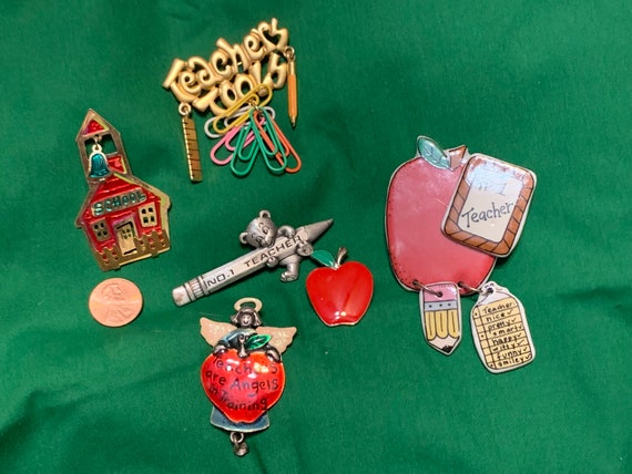 6 Cute Pins for a Terrific Teacher - Gem