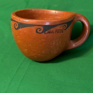 Vintage Native American Hopi Pueblo Sichomovi Black-on-red Cup by Anita ...