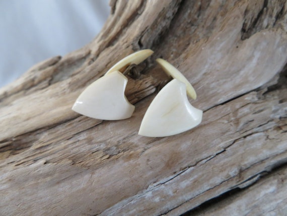 Vintage Bone Inuit Cufflinks , 1970s, Unique, Stunnin… - Gem