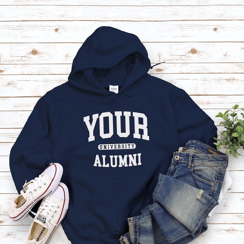 College Alumni Gifts - 60+ Gift Ideas for 2025