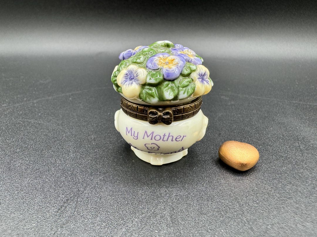 My Mother My Friend Violet Flower Pot—midwest of Cannon Falls—phb ...