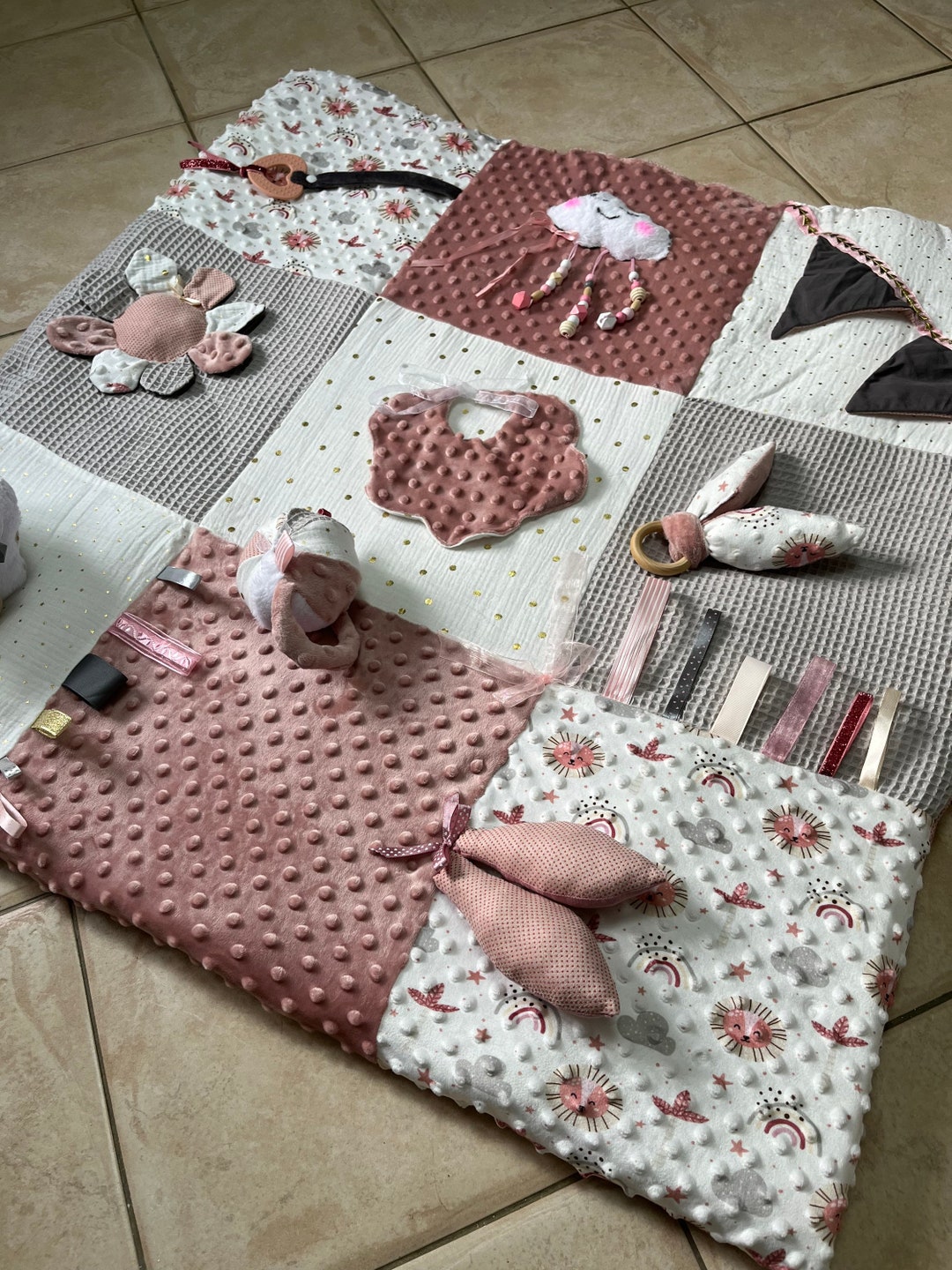 Montessori Tapis éveil sensoriel Personnaliser inspiration tapis de ...