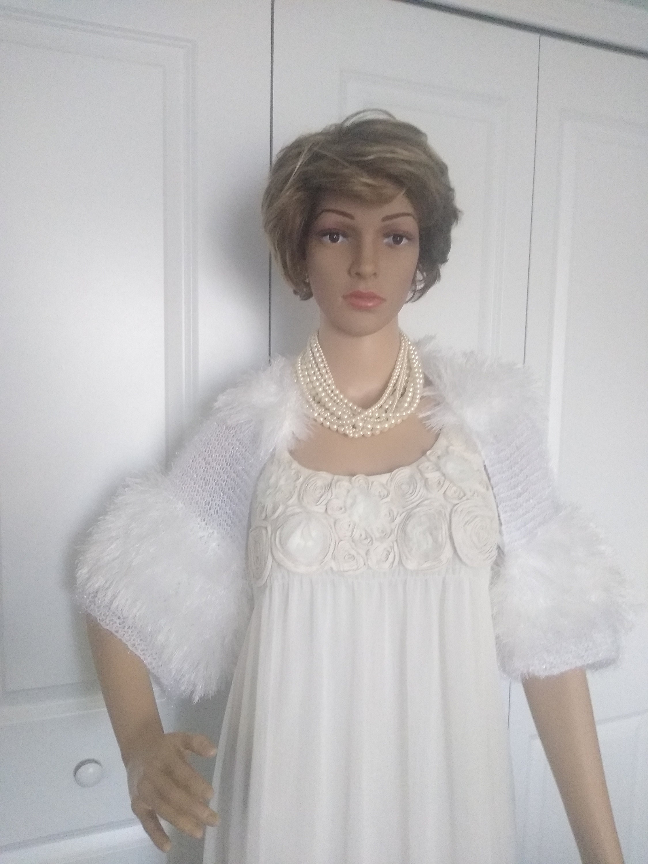 Hand Knitted Shrug ice Queen Wedding Shrug White Faux Fur Shrug - Etsy