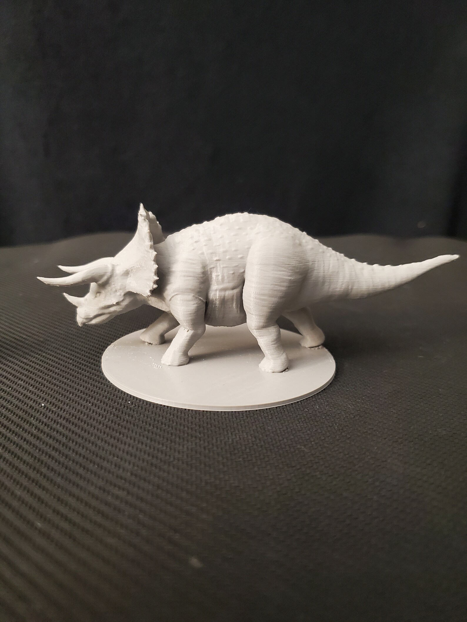 Triceratops Miniature / Pathfinder/ D&D/ RPG / Tabletop/ Huge Beast ...