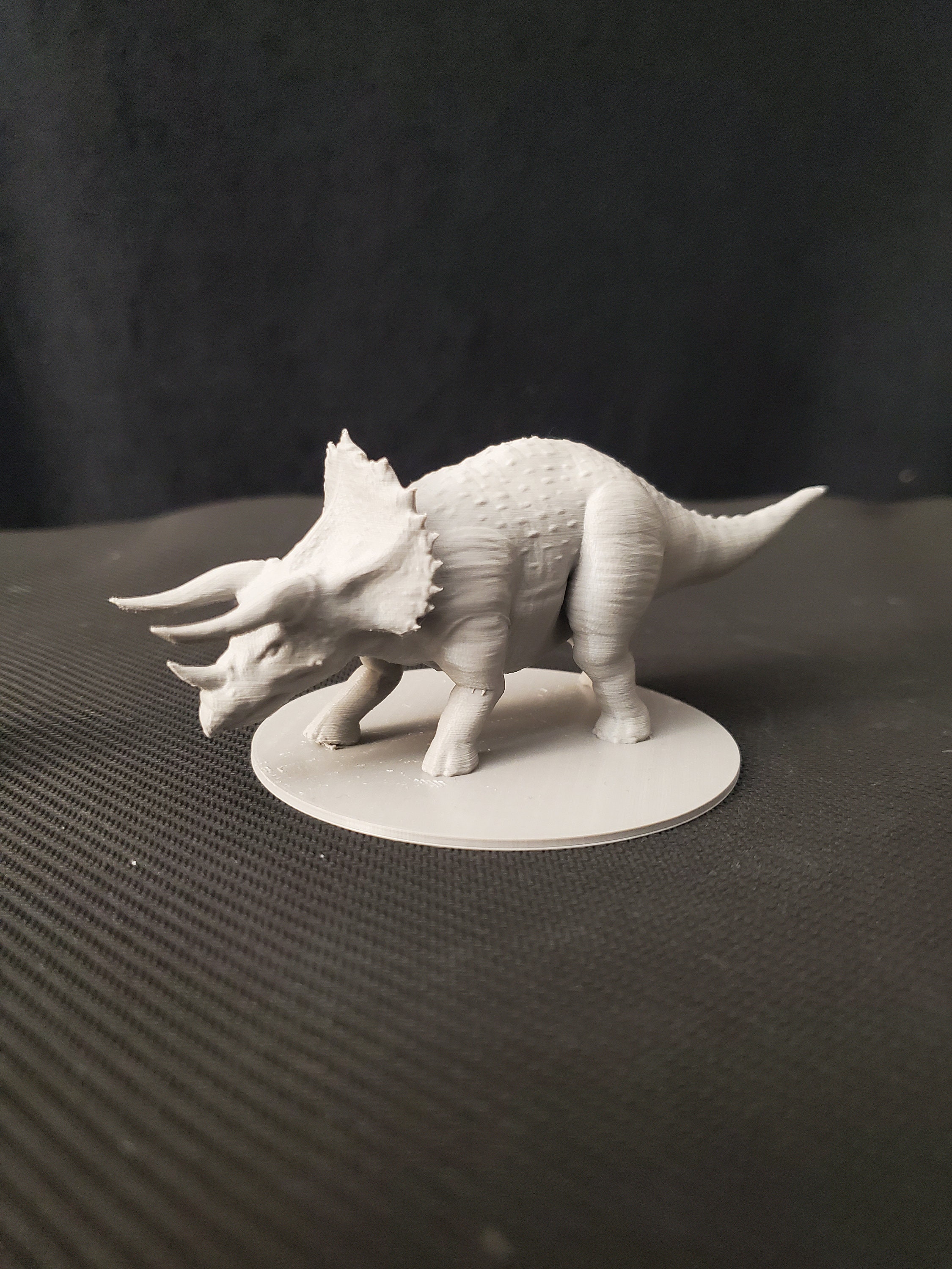 Triceratops Miniature / Pathfinder/ D&D/ RPG / Tabletop/ Huge Beast ...