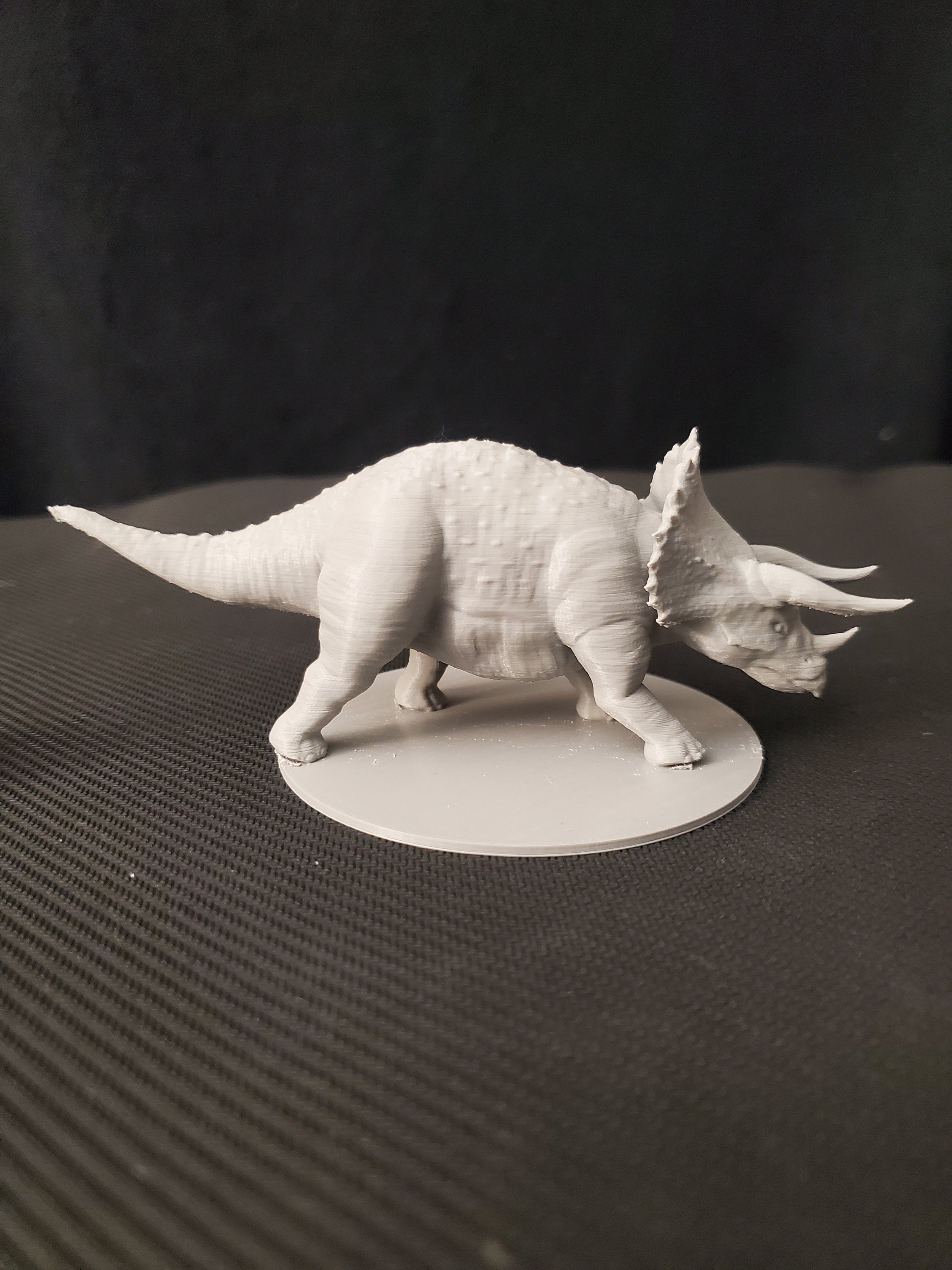Triceratops Miniature / Pathfinder/ D&D/ RPG / Tabletop/ Huge Beast ...