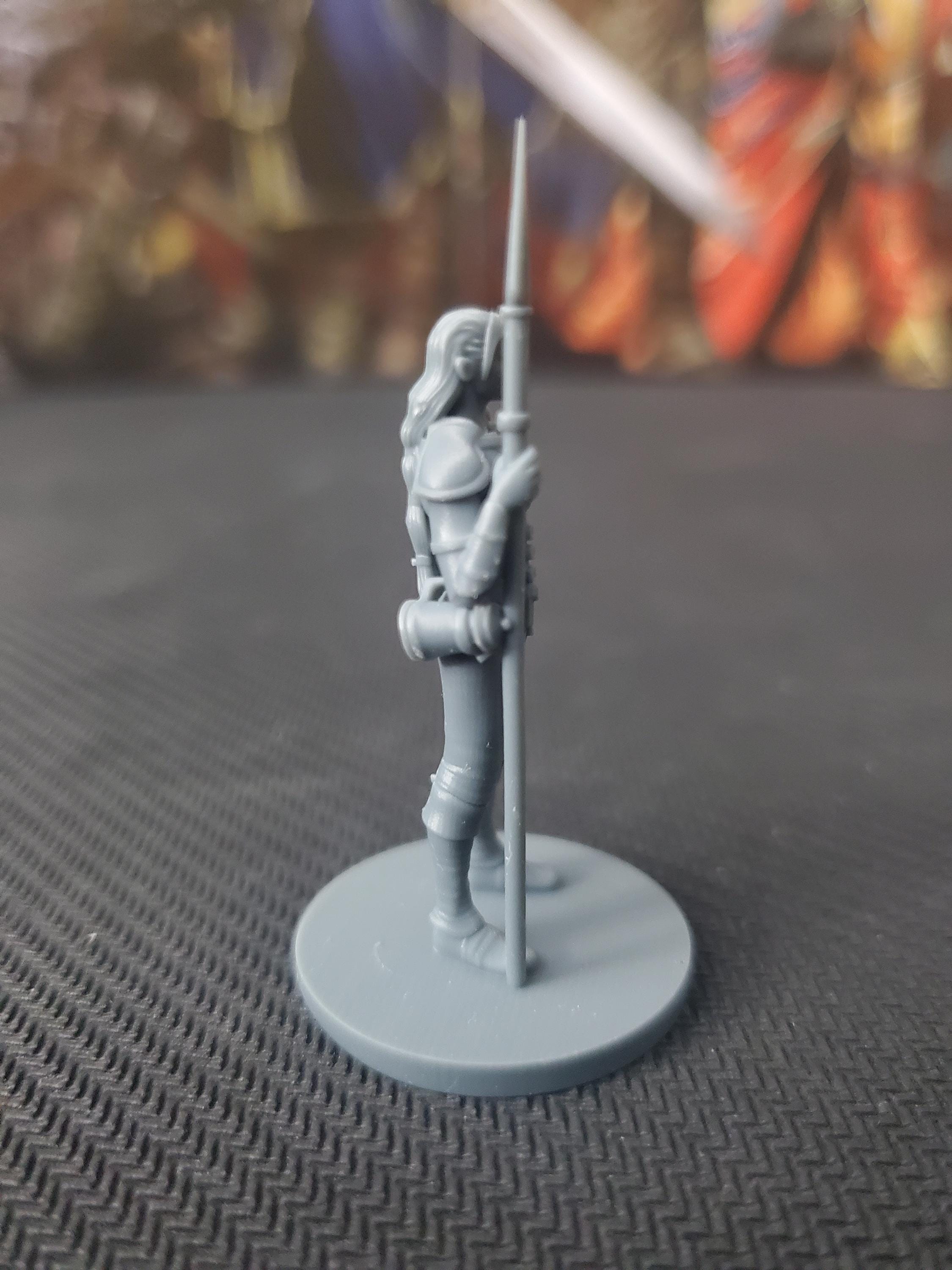 Human Female Fighter With Spear Relaxed/ Mz4250/ 25mm Scale Miniature ...
