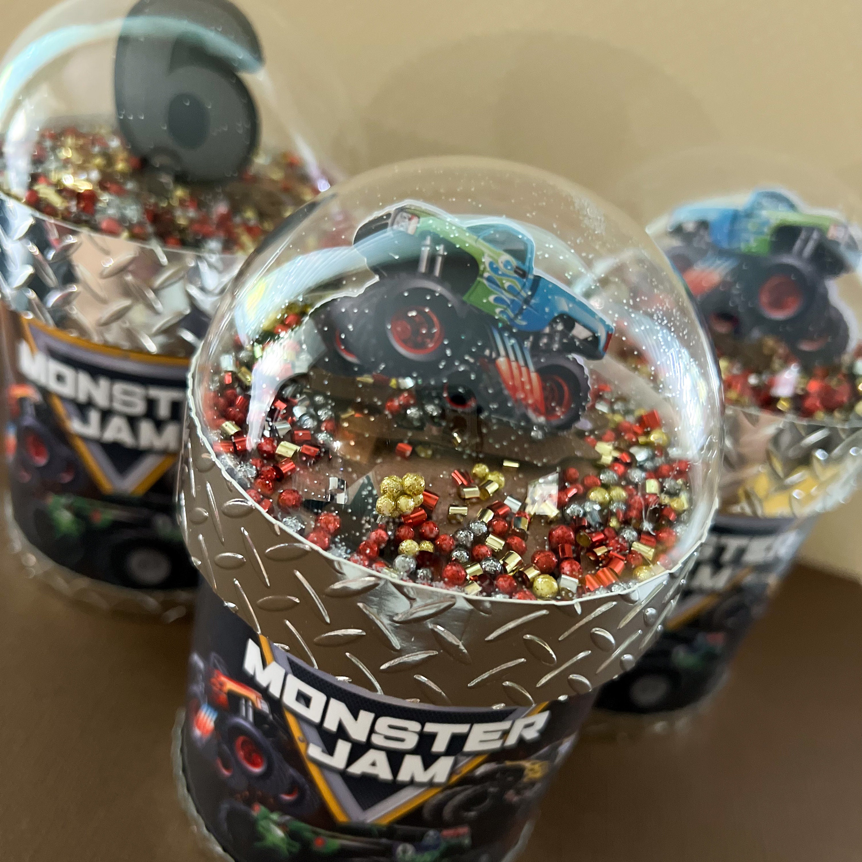 Custom Pringle Can Party Favors: Confetti Dome, Personalized Wrappers ...