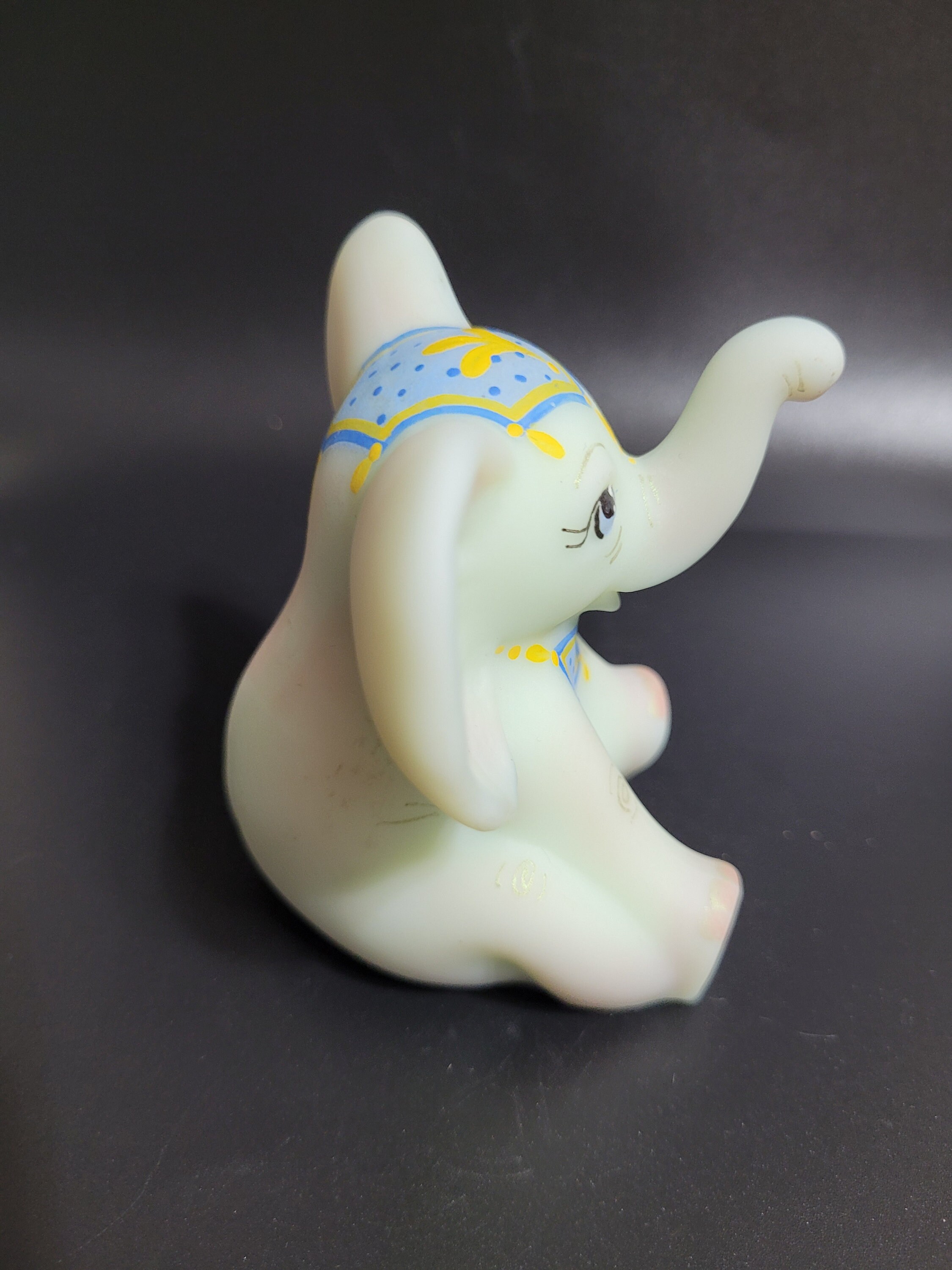 HTF RARE Only 90 Made Fenton H.p. Lotus Mist Elephant 2005 Circus ...