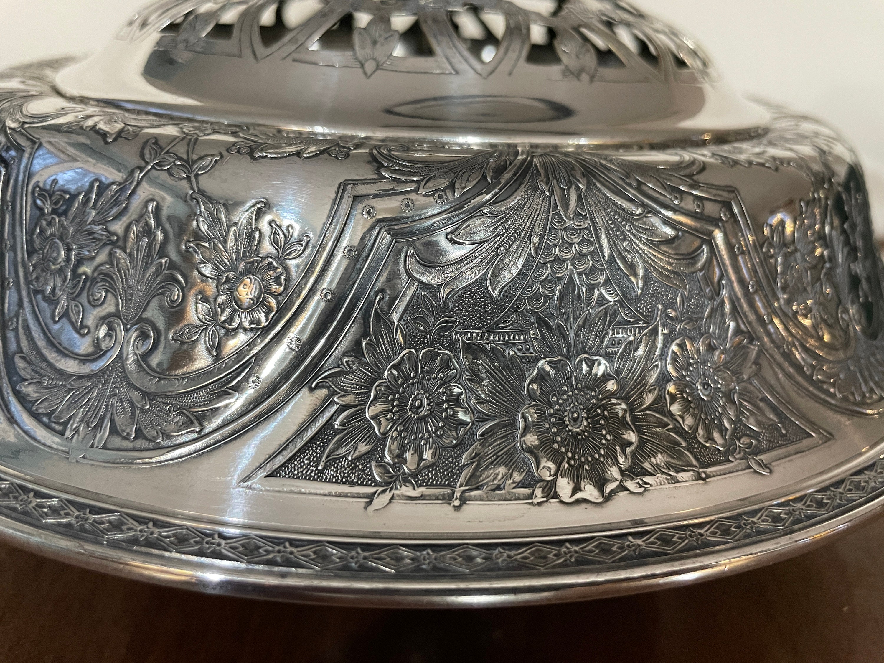 Vintage Wilcox International Silver Plate Pedestal Console Bowl With ...