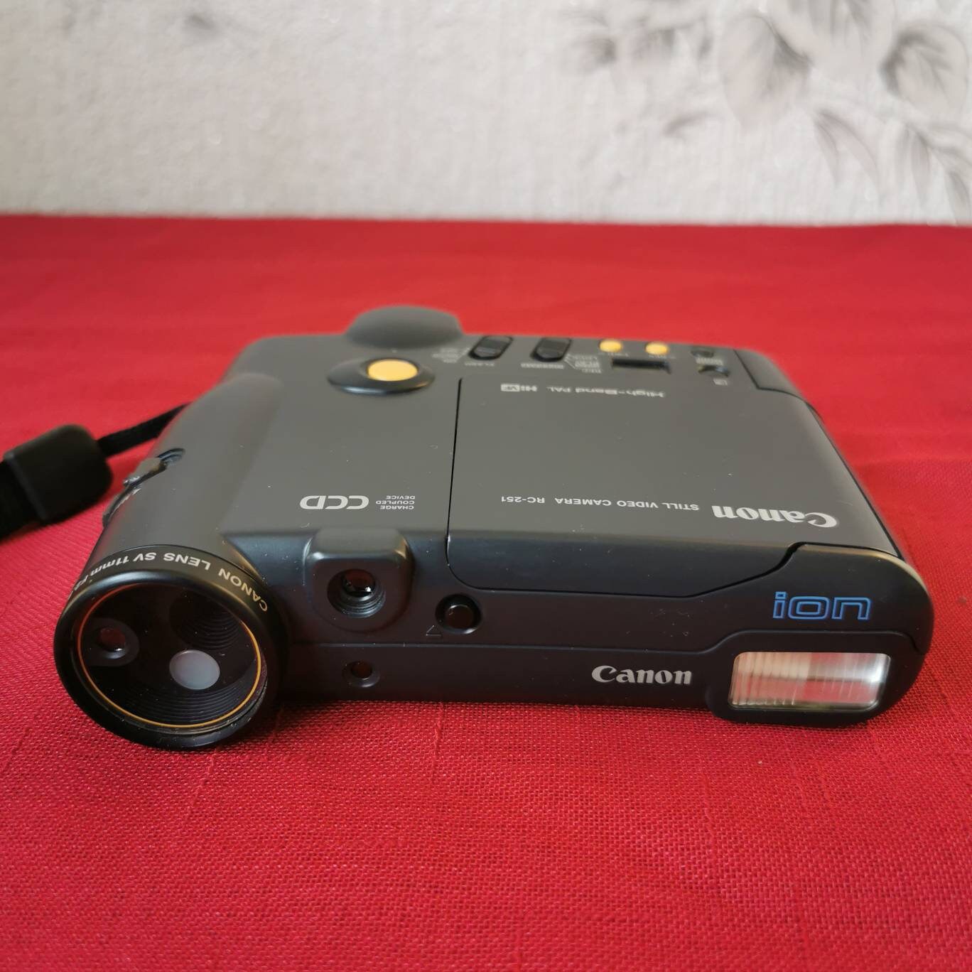Canon ION RC-251 Still Video Camera - Etsy