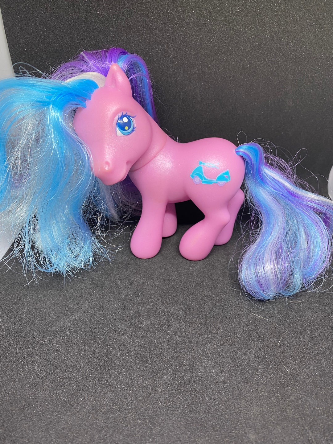 SCOOTER SPRITE My Little Pony G3 Scootin' Along Pink Blue Earth Pony ...