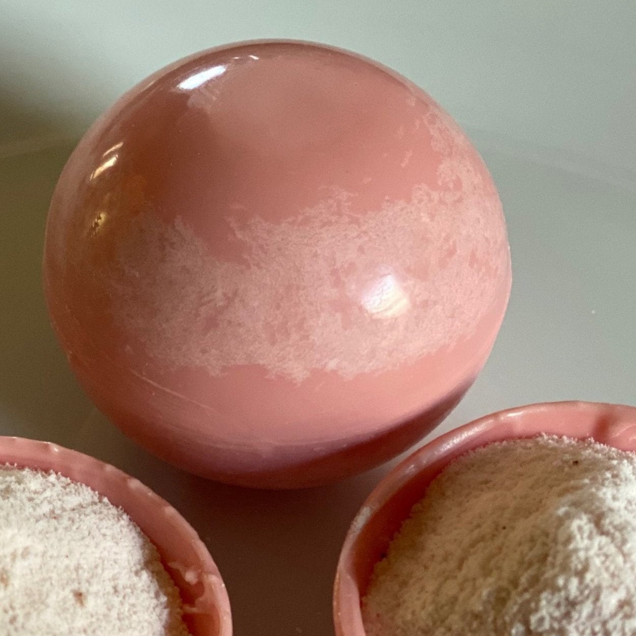 Milk Tea Bombs - Strawberry - Box of 4 Sweet Drink Bombs - Etsy