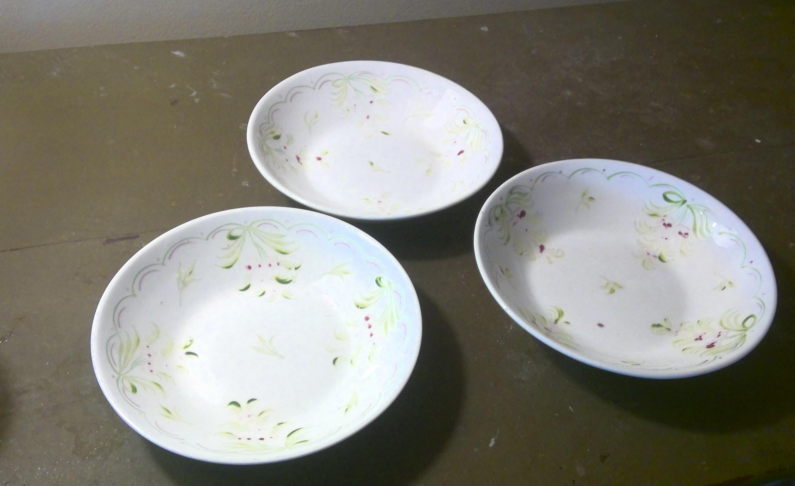 3 Sprig Cups and Saucer in Swag Pattern - Etsy