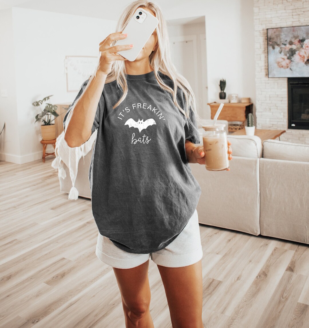 It's Freaking Bats Cute Bat Halloween Shirt Happy Halloween Tshirt Stay ...