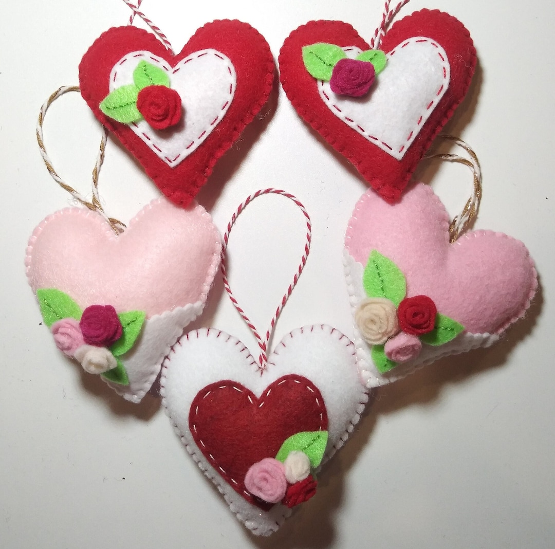 Romantic Felt Heart Ornaments, Valentines Day Hearts, Valentine's Day ...