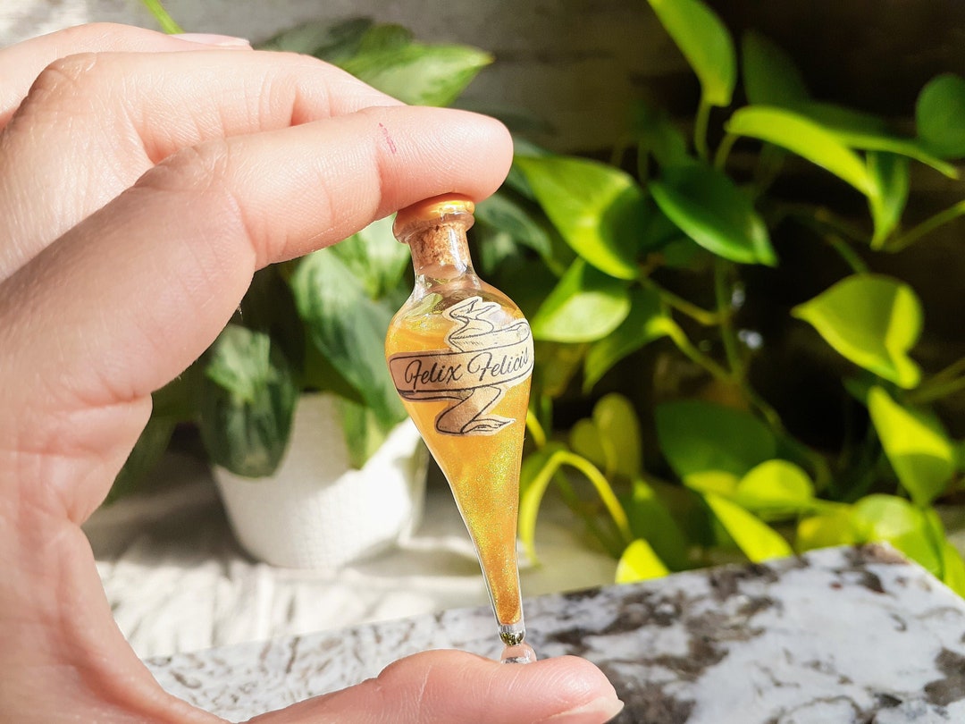 Felix Felicis Potion Liquid Luck Glass Vial Felix Felicis Necklace ...