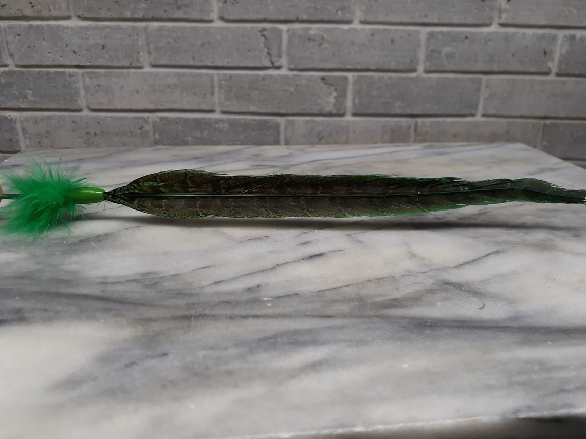 Rita Skeeter Quick Quotes Quill | Magical Green Feather Quill | Witch ...