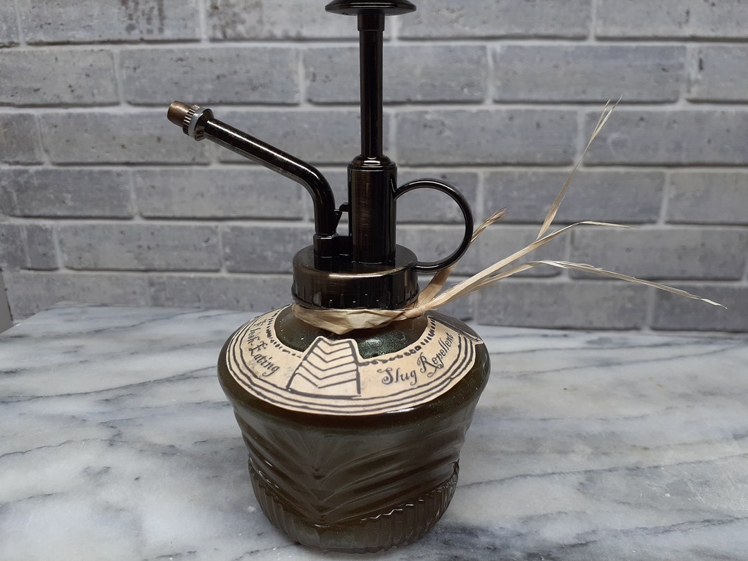 Flesh Eating Slug Repellent | Magical Color Changing Potion Bottle ...