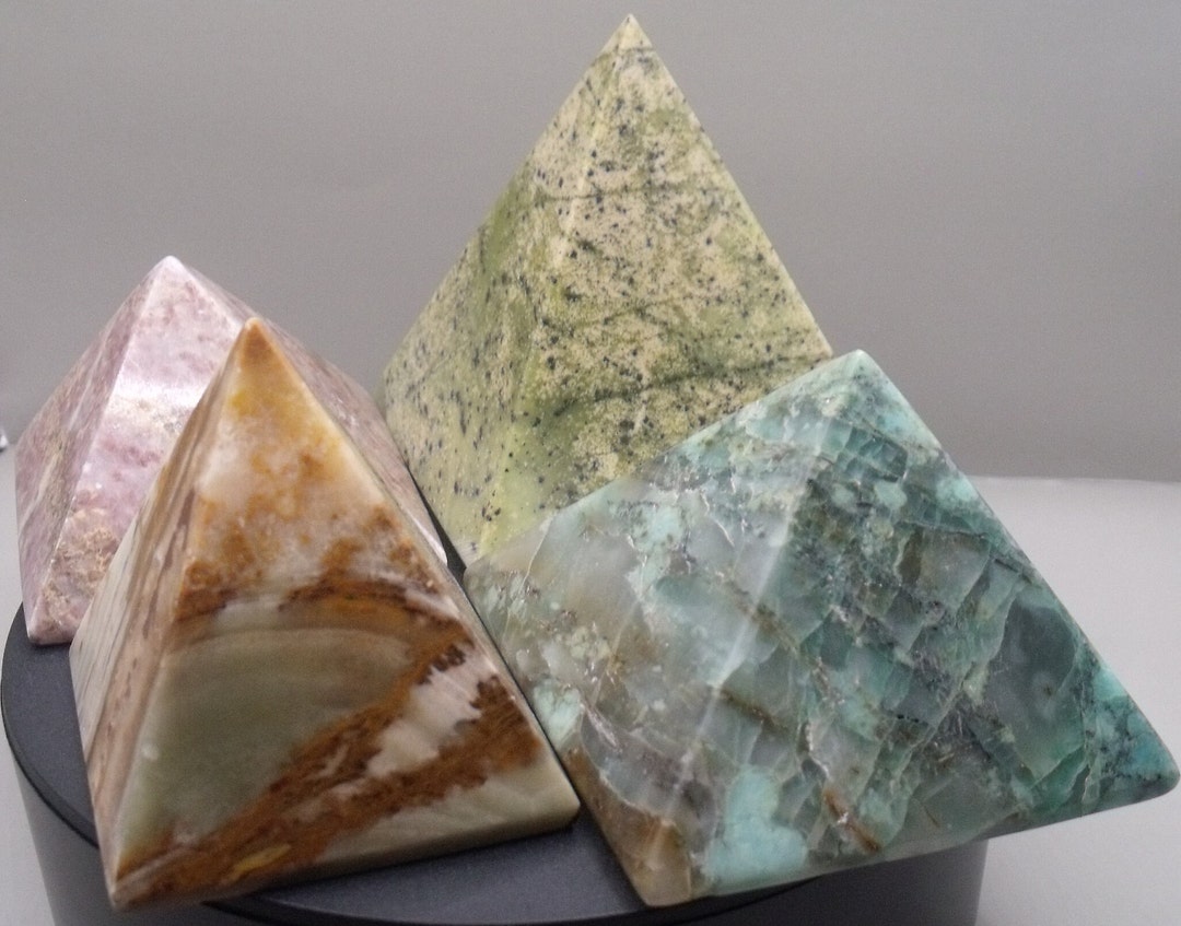 One (1) Crystal Pyramid Strawberry Calcite Sacred Space Décor Feng Shui ...