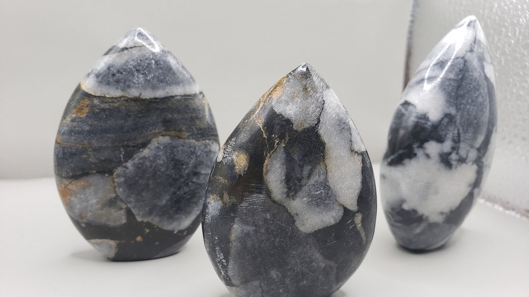 Shell Jasper Freeform Crystal: Root Chakra Stone, Home Decor - Etsy