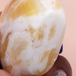 Gorgeous Pineapple Calcite Freeform Self Confidence Enhance One's Will ...