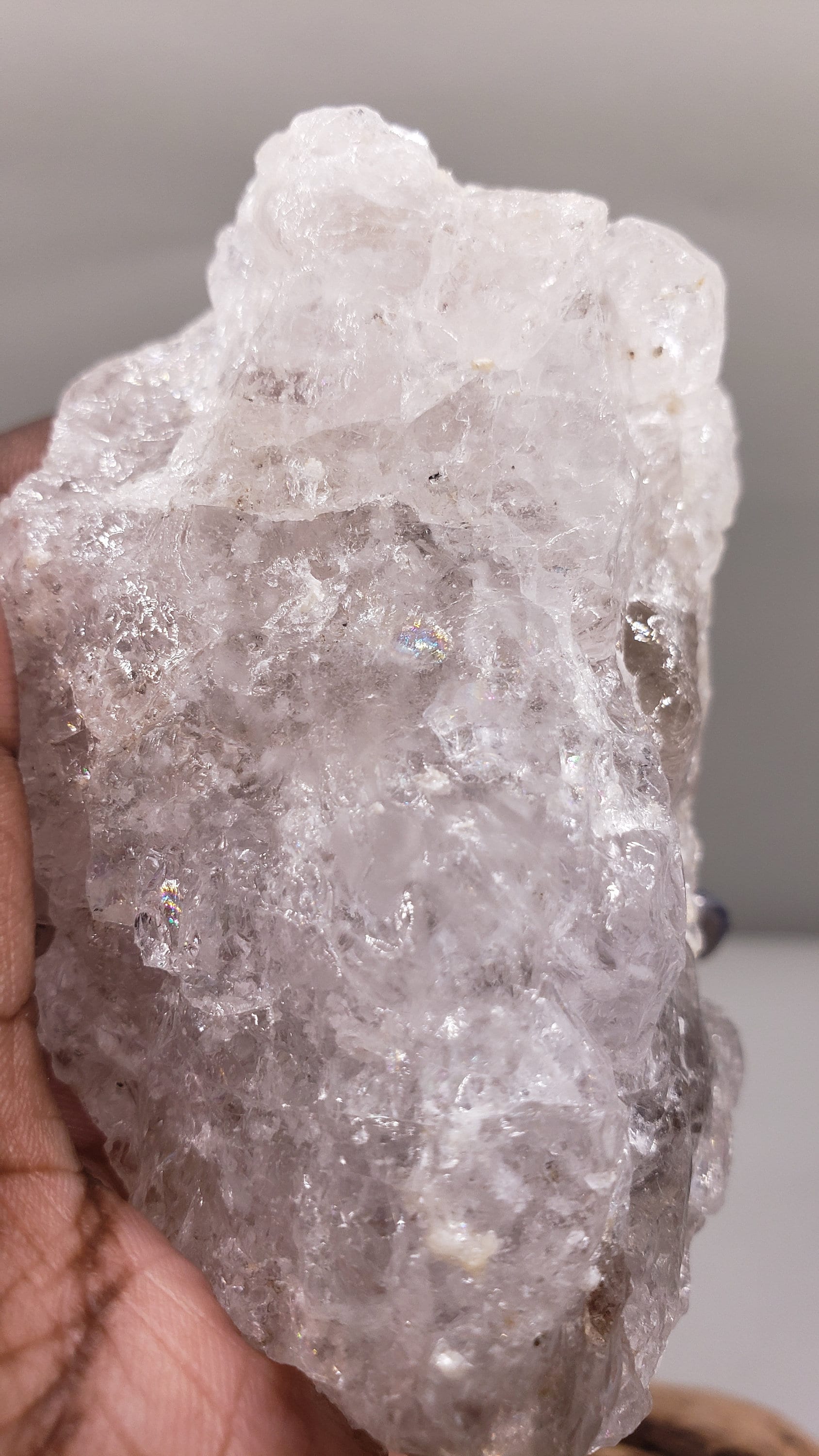 Striking Clear Quartz With Rainbow Flash Rock Crystal Master Healer ...