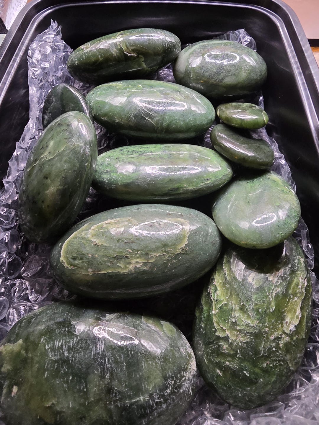 Nephrite Jade Palm Stone, Meditation & Anxiety Relief Crystal - Etsy