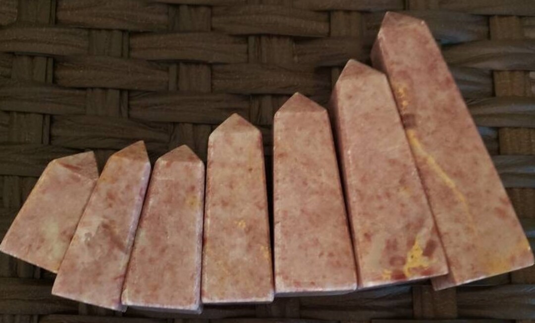 One 1 Strawberry Calcite Healing Crystal Prayer Meditation - Etsy