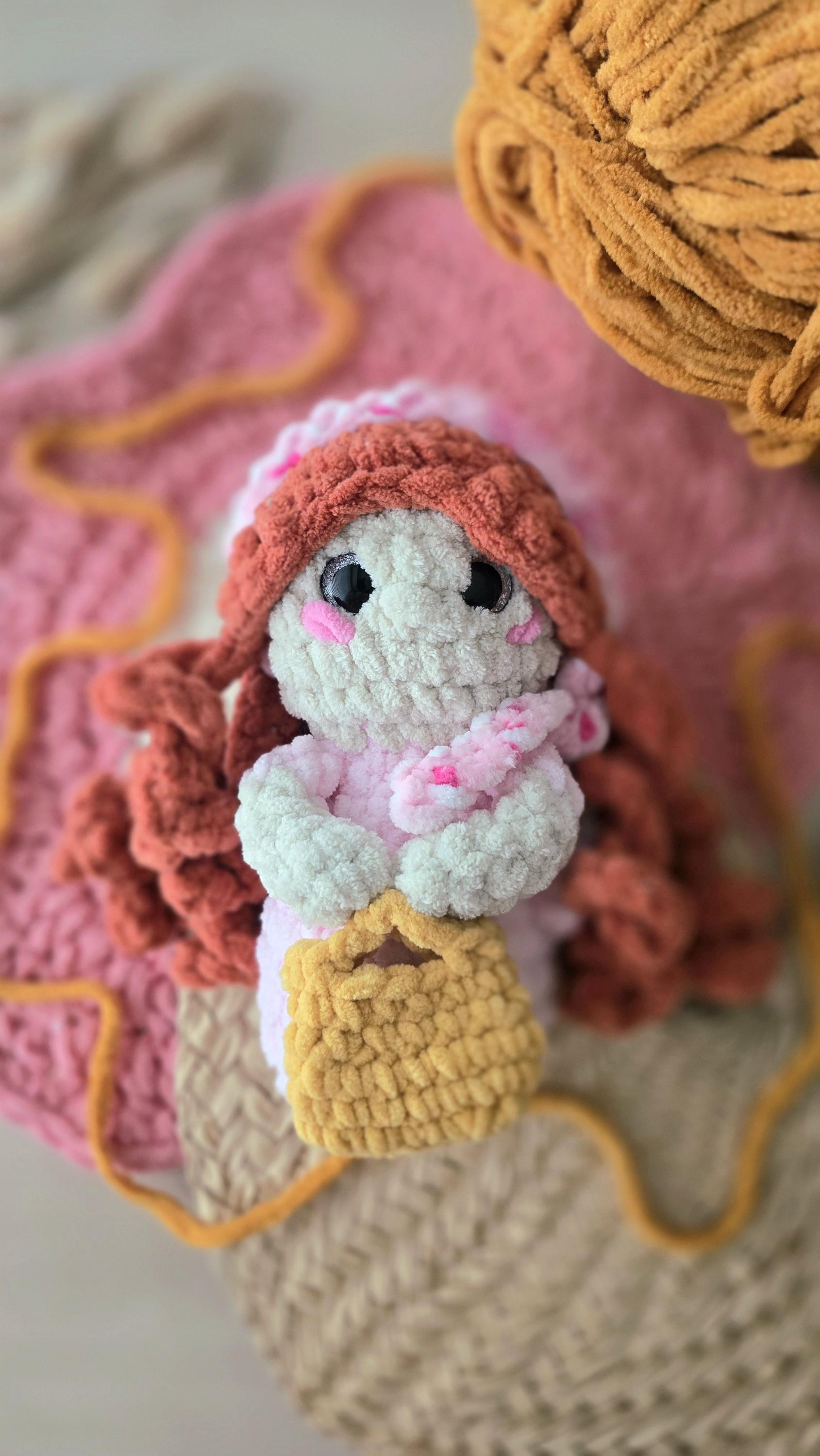 Easy Crochet Doll Pattern, Interchangeable Hair and Accessories, No Sew ...