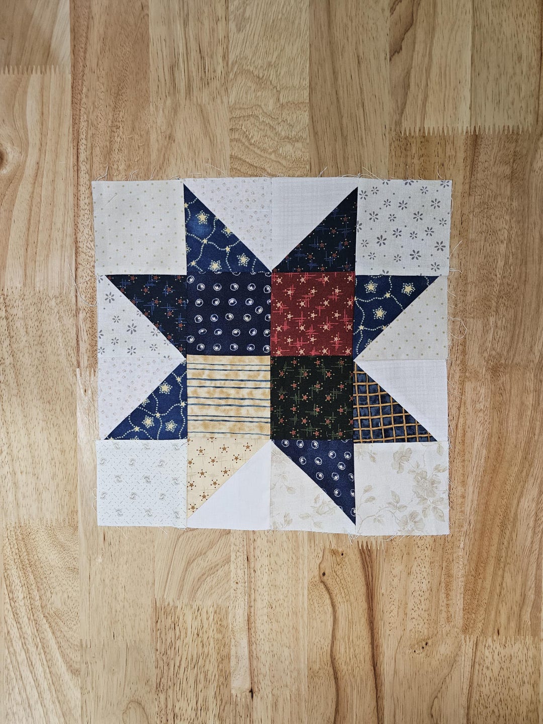 Scrappy Sawtooth Star Block - Etsy