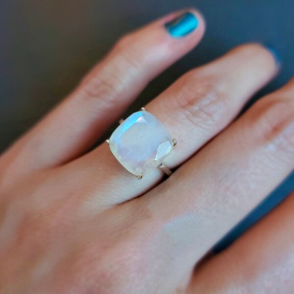Large Moonstone Ring - Etsy